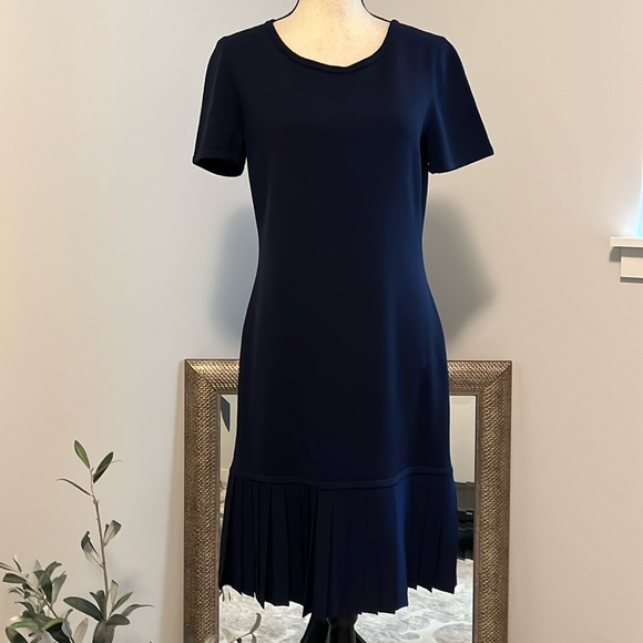 St. John | Dresses | St John Knit Dress | Poshmark